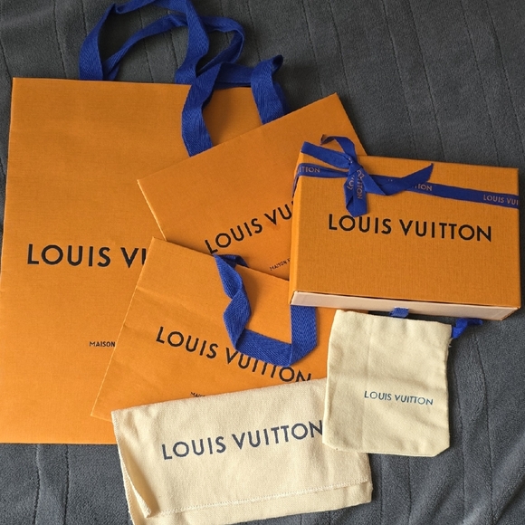 Louis Vuitton | Bags | Louis Vuitton Orange And Blue Packaging Set ...